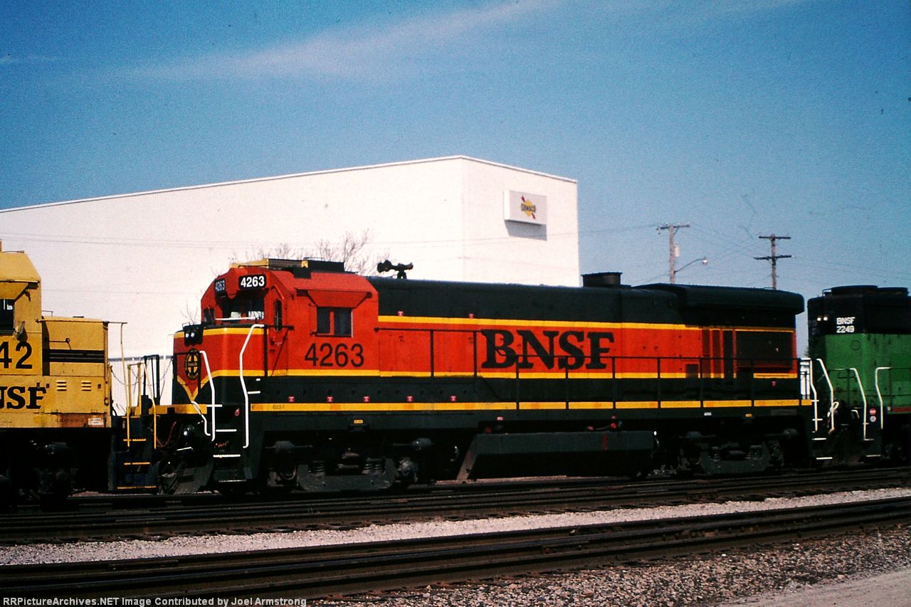 BNSF 4263